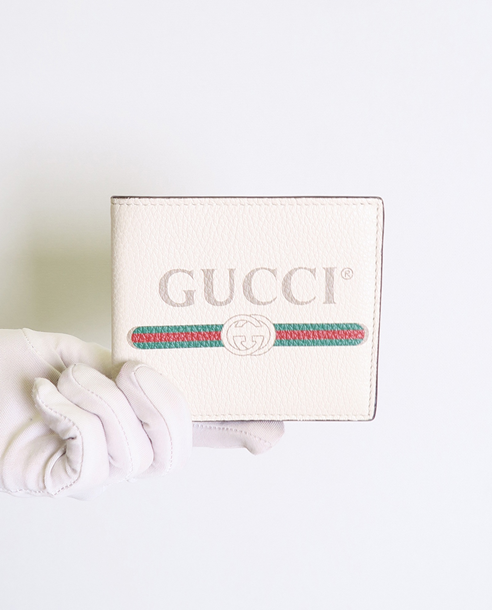 Gucci Logo Wallet, Small Leather Goods - Designer Exchange | Buy Sell ...
