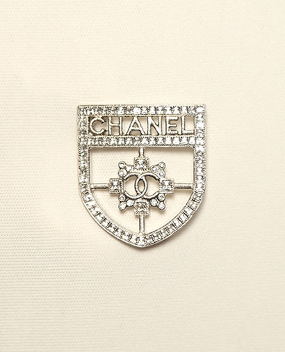 Chanel CC Badge Brooch, Brooches - Designer Exchange | Buy Sell Exchange